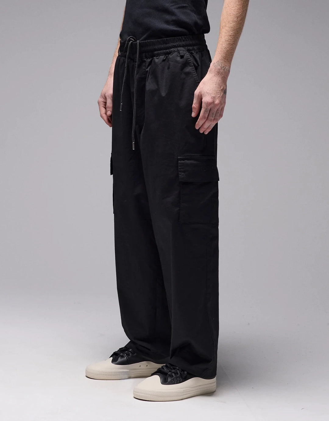 Prayer Cargo Pants - Black – Wally